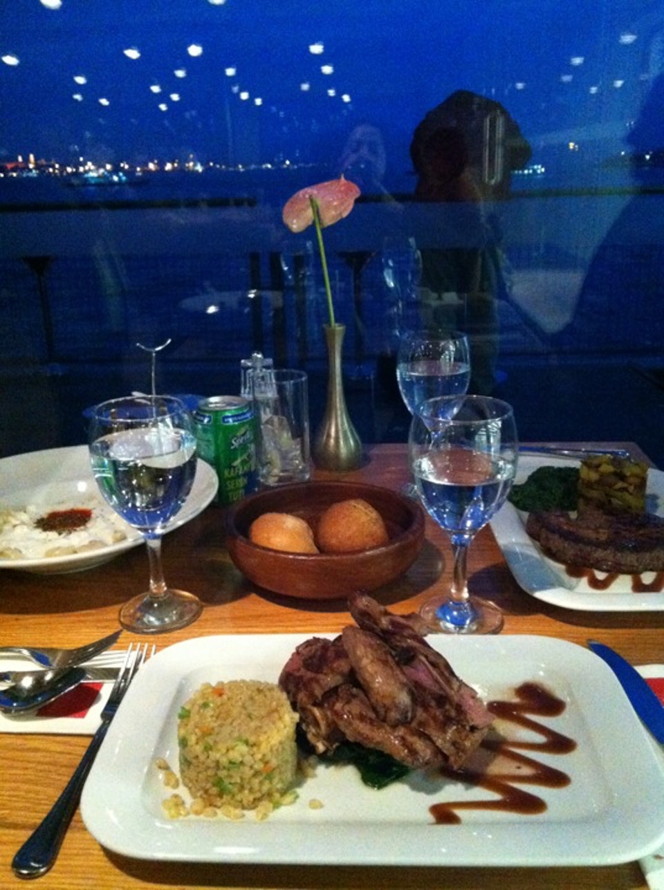 İstanbul Modern Cafe Restaurant