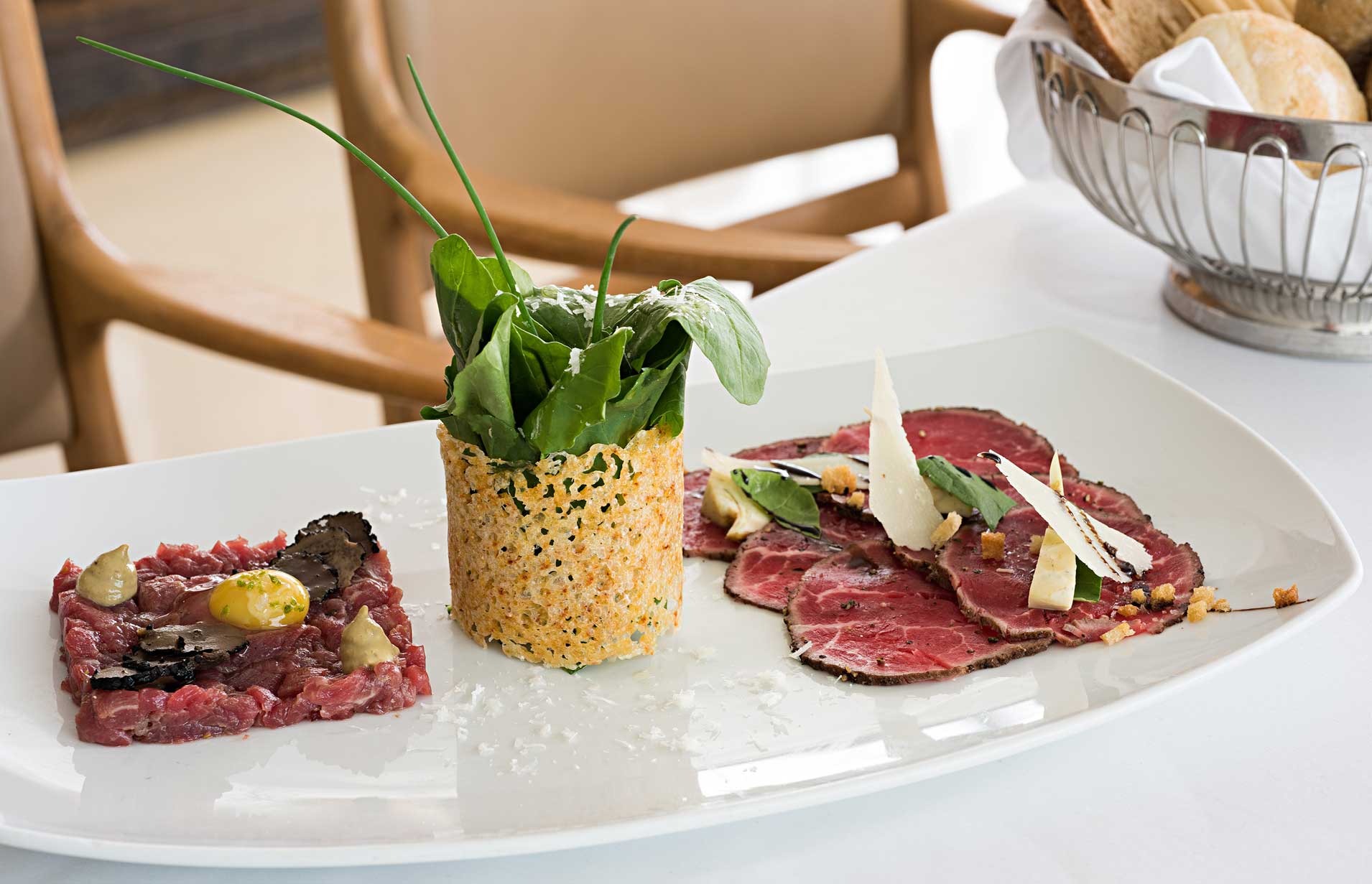 Vogue Restaurant & Bar